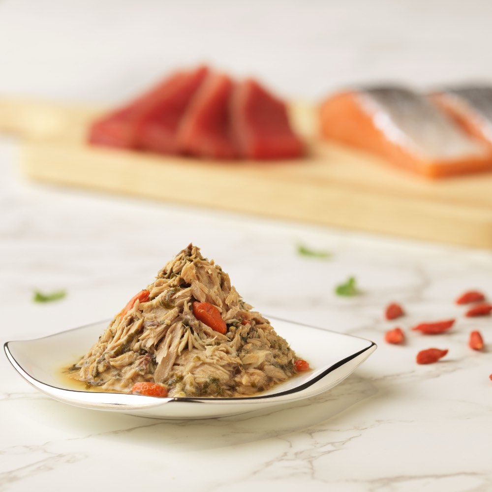 Kakato Complete Diet Tuna, Salmon & Goji Berries Canned Cat Food | Kohepets